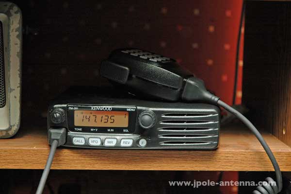 Unboxing: The Kenwood TM-281A 2 meter transceiver | KB9VBR J-Pole Antennas