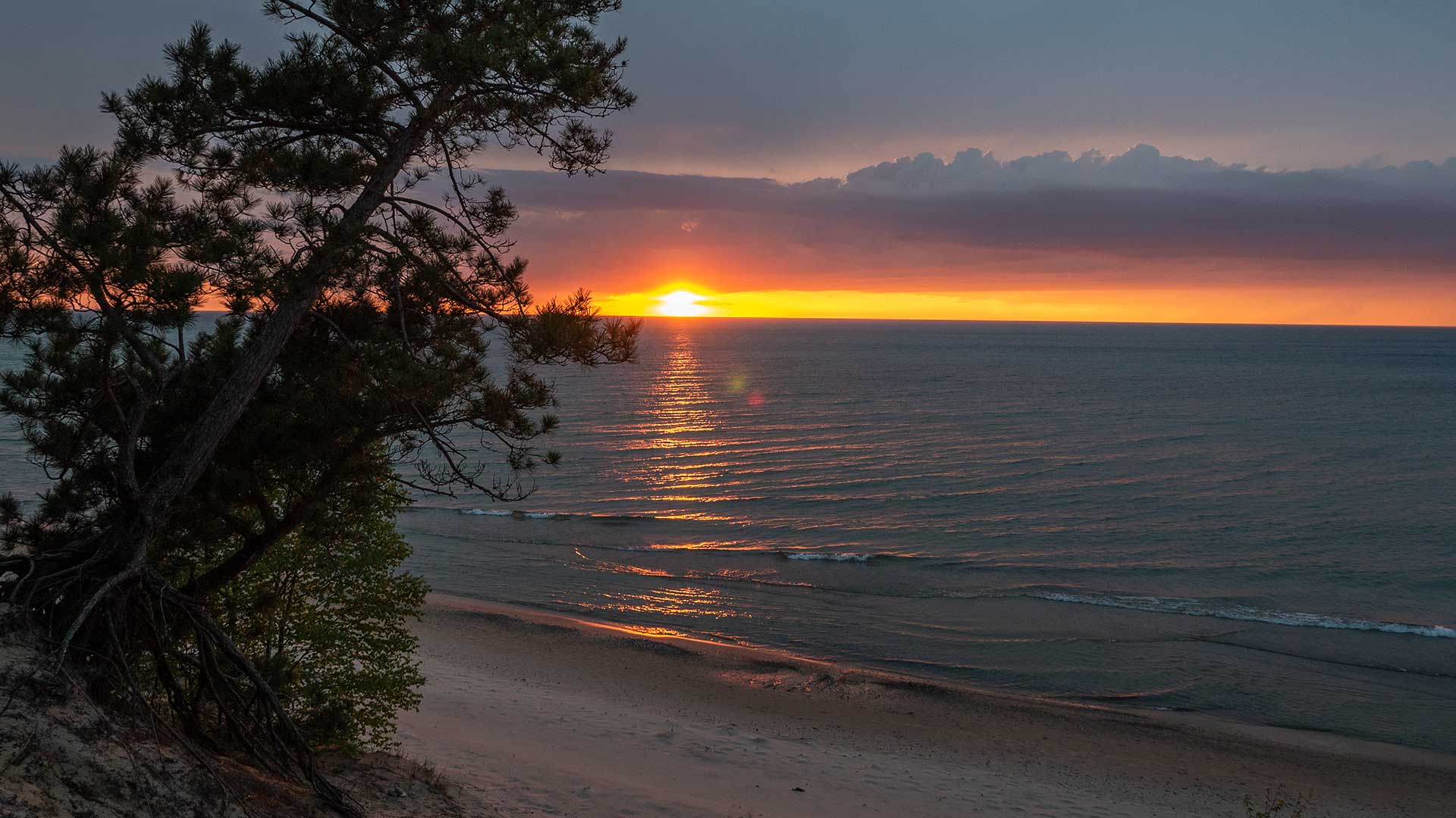 Yooper Vacation Part 3: Pictured Rocks National Lakeshore, Munising ...